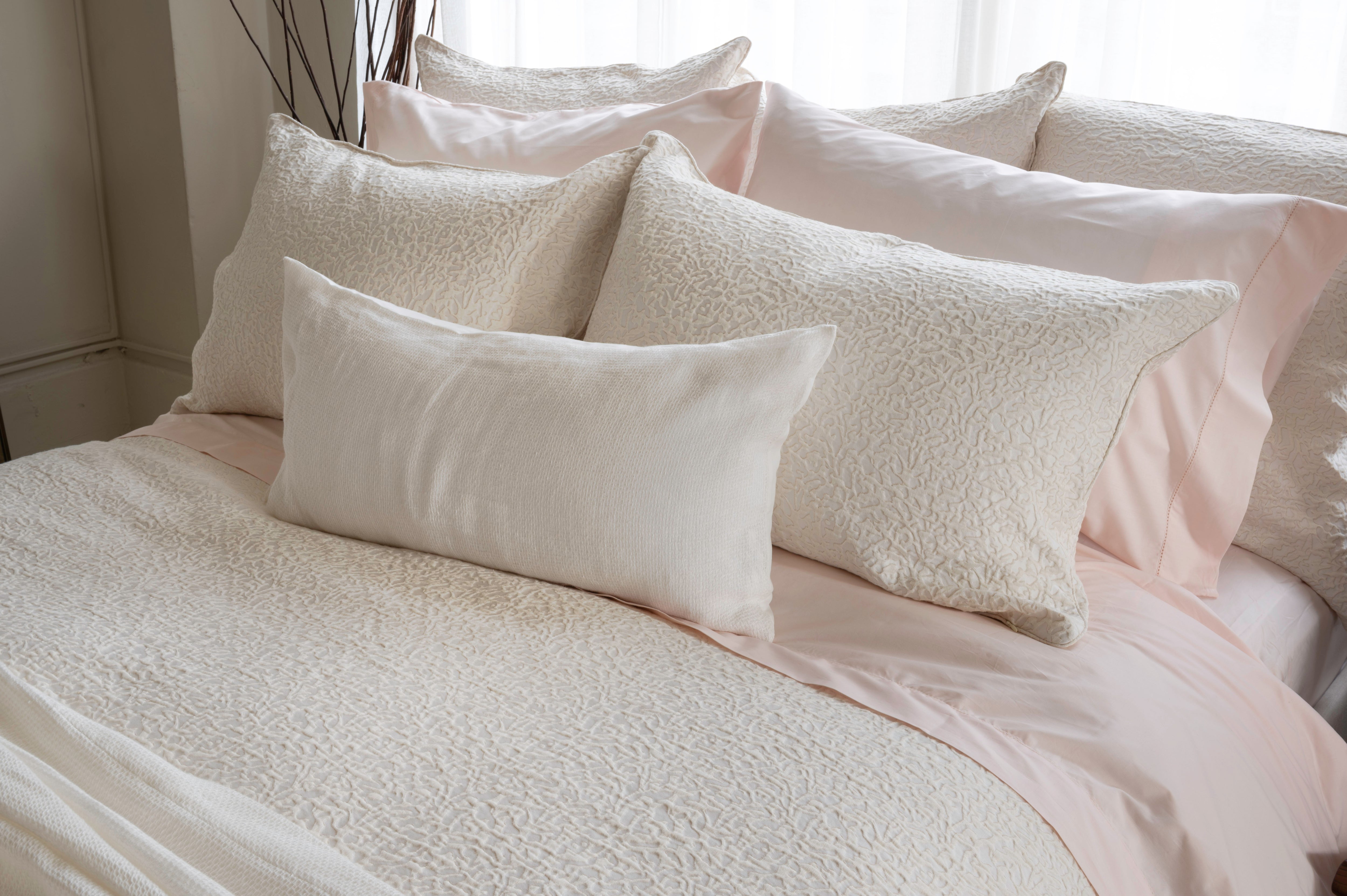 Luxury Bedding, Fine Linens Duvets/Covers Coverlets Gifts Towels ...